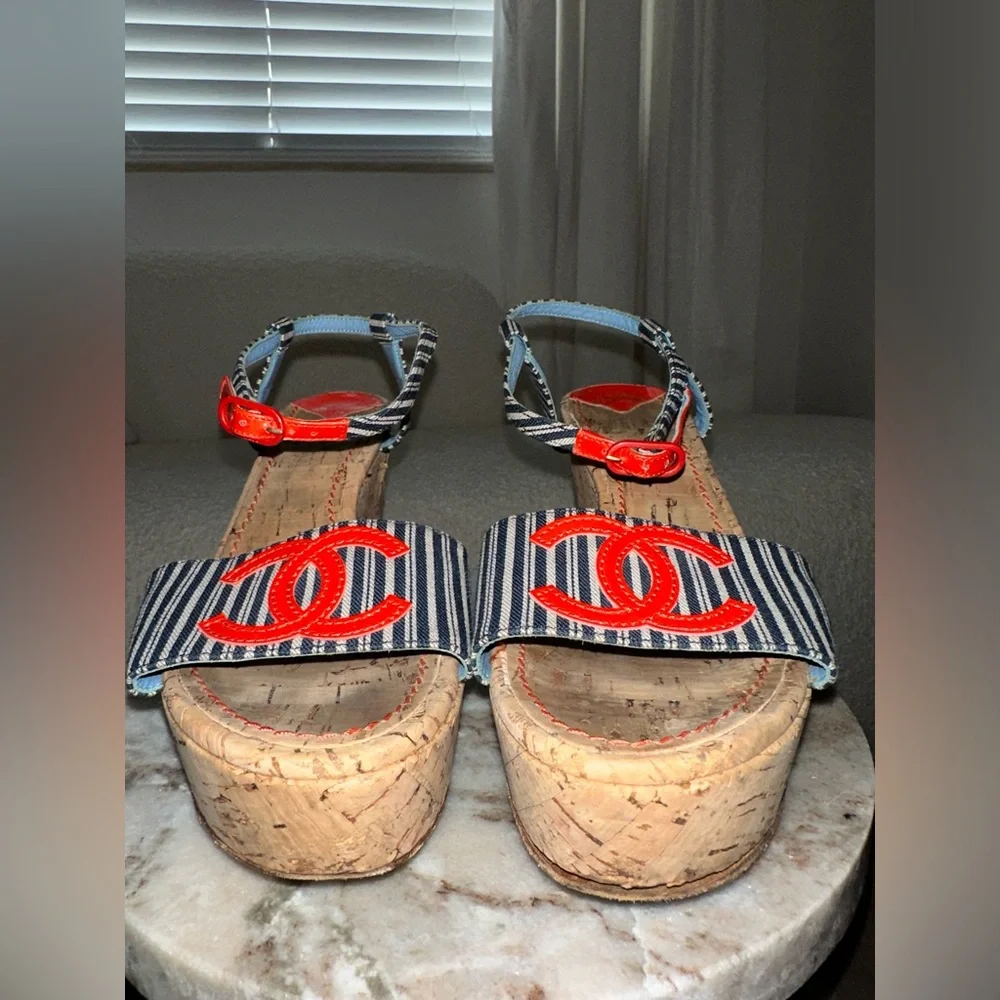 CHANEL | Shoes | Chanel 208 Interlocking Cc Nautical Wedge Sandal Eu 38 ...